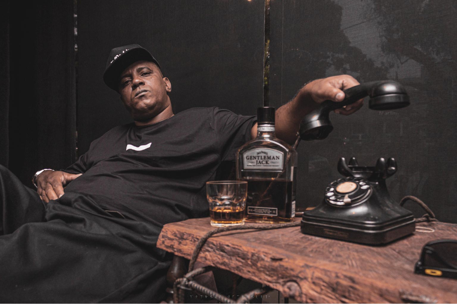 Os rappers Nego Lê & Dj Yzak ex-CXA lança nesta sexta (5) o EP Acústico ...